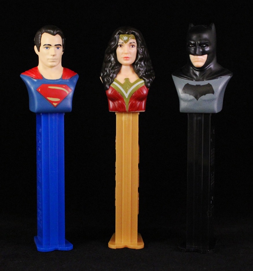 She's Fantastic: PEZ Batman v Superman - WONDER WOMAN!