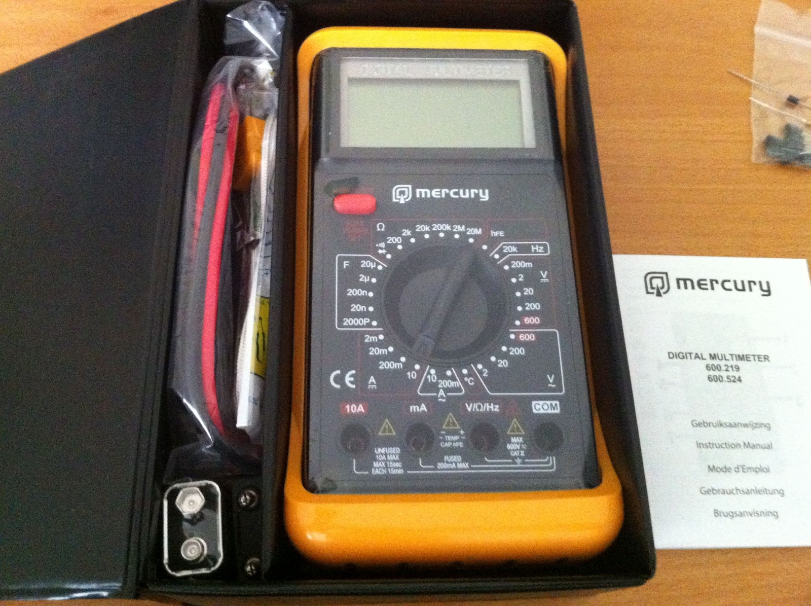 Steven's Blog: Review: Skytronics / Mercury 600.219 Multimeter