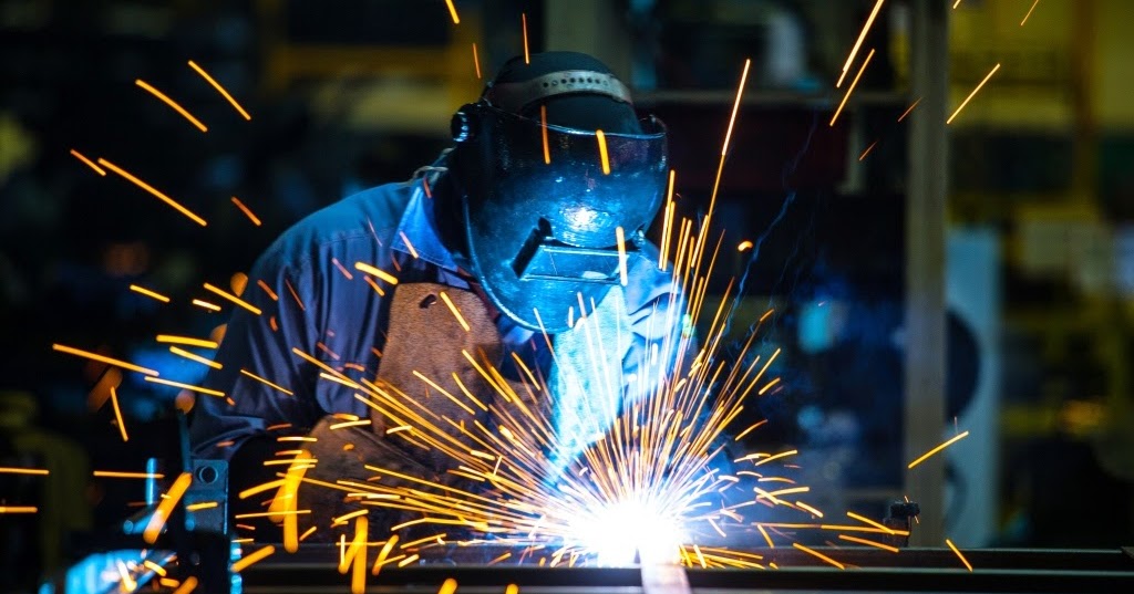 Continental Industries: 7 Ways to Avoid Hazards of Metalworking Fluid ...