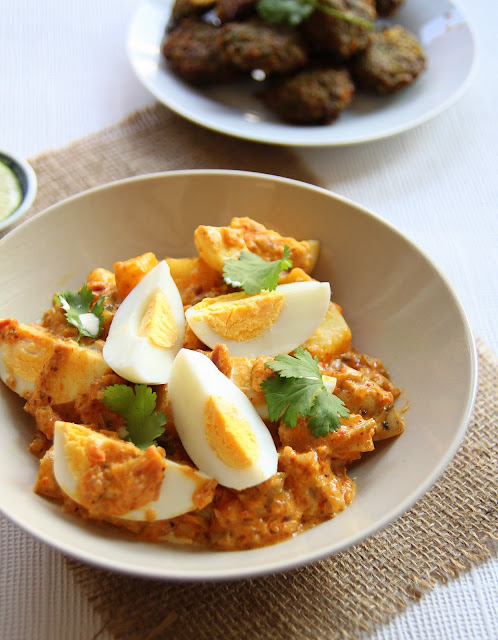 My Kitchen Antics: Anglo-Indian egg curry
