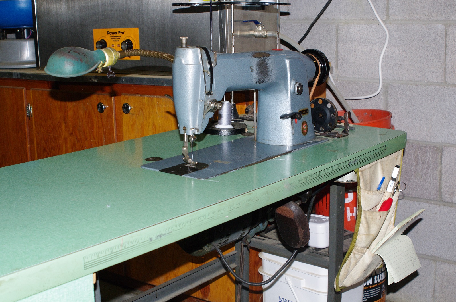 Old Singers And The Like: We Are Buying a House. So Here Come the ...