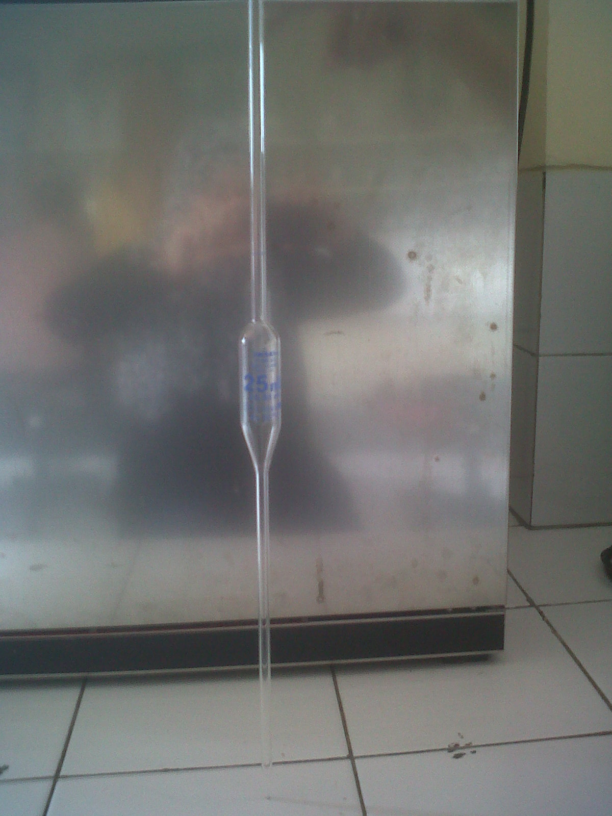 Praktikum Kimia Anorganik Kelompok 1A: alat-alat gelas