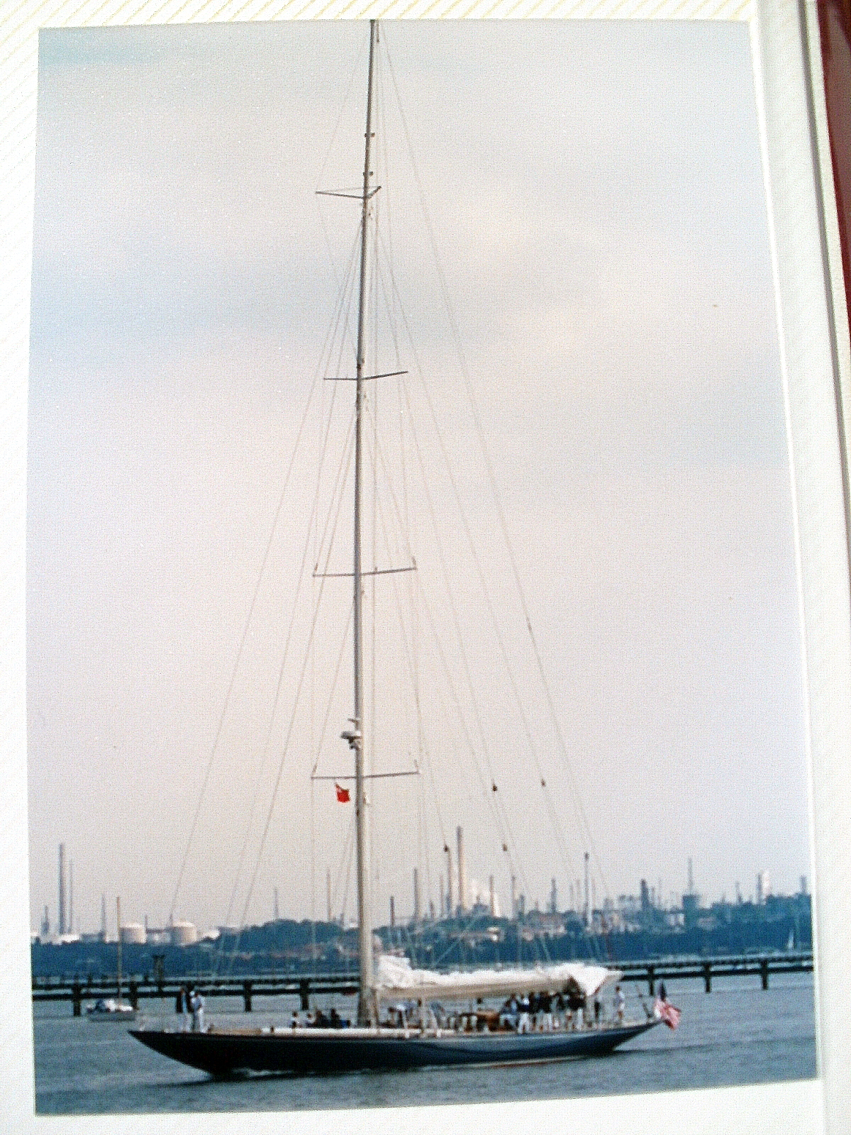 Shockwave40: Endeavour - J Class Yacht - Pictured 1980's - Ocean ...