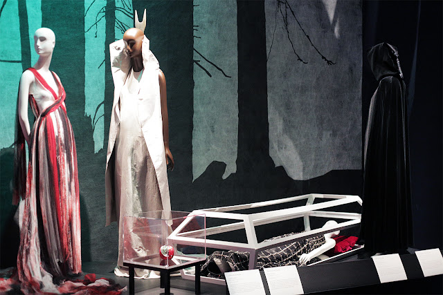 Stylecurated: FAIRY TALE FASHION @ FIT MUSEUM