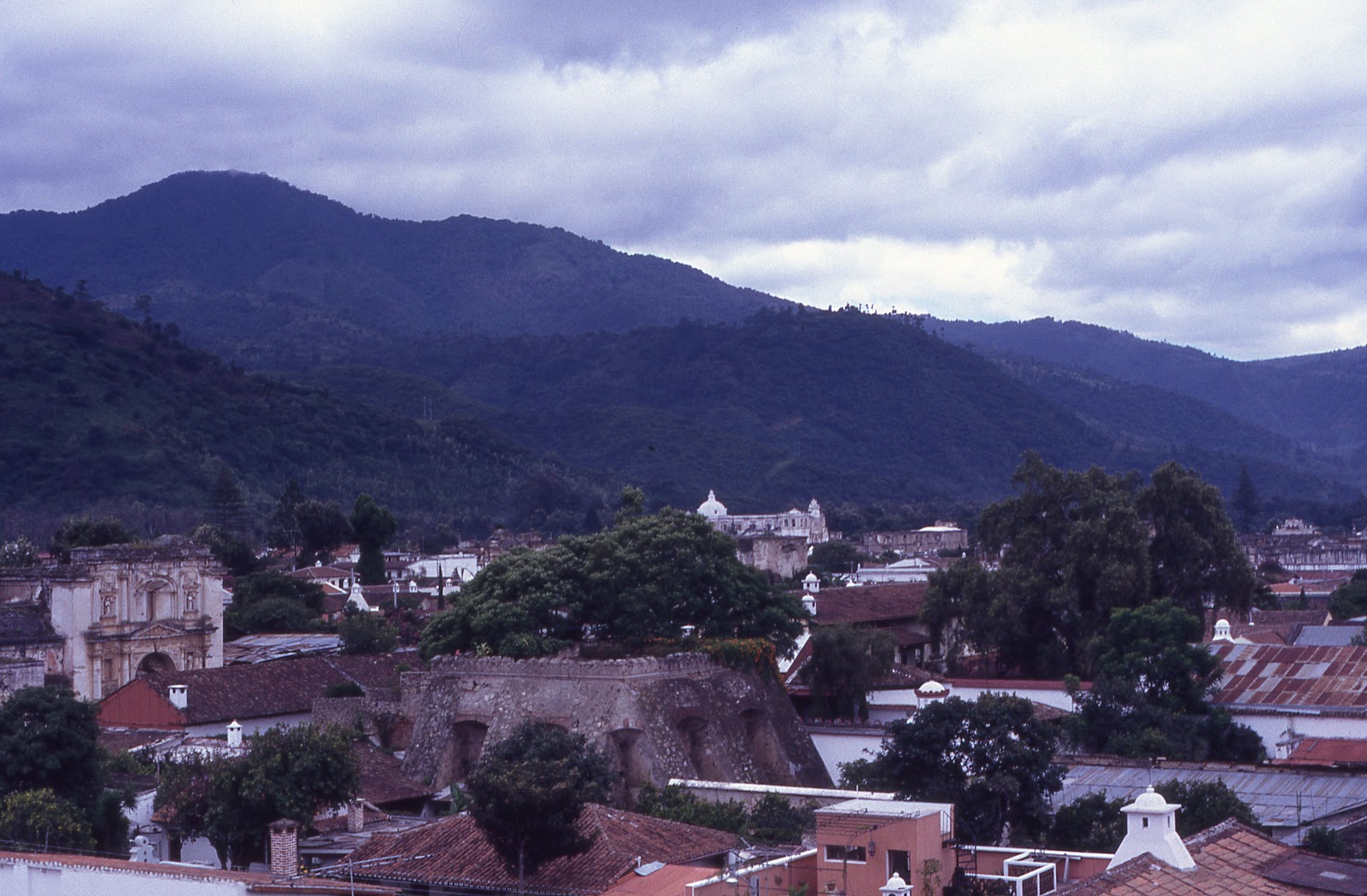 SACATEPEQUEZ - ANTIGUA GUATEMALA