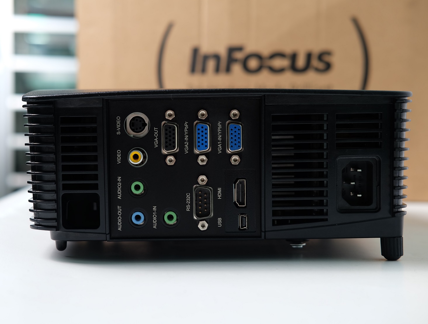 Jual Proyektor Bekas Infocus IN-226 | Jual Beli Laptop Second dan ...