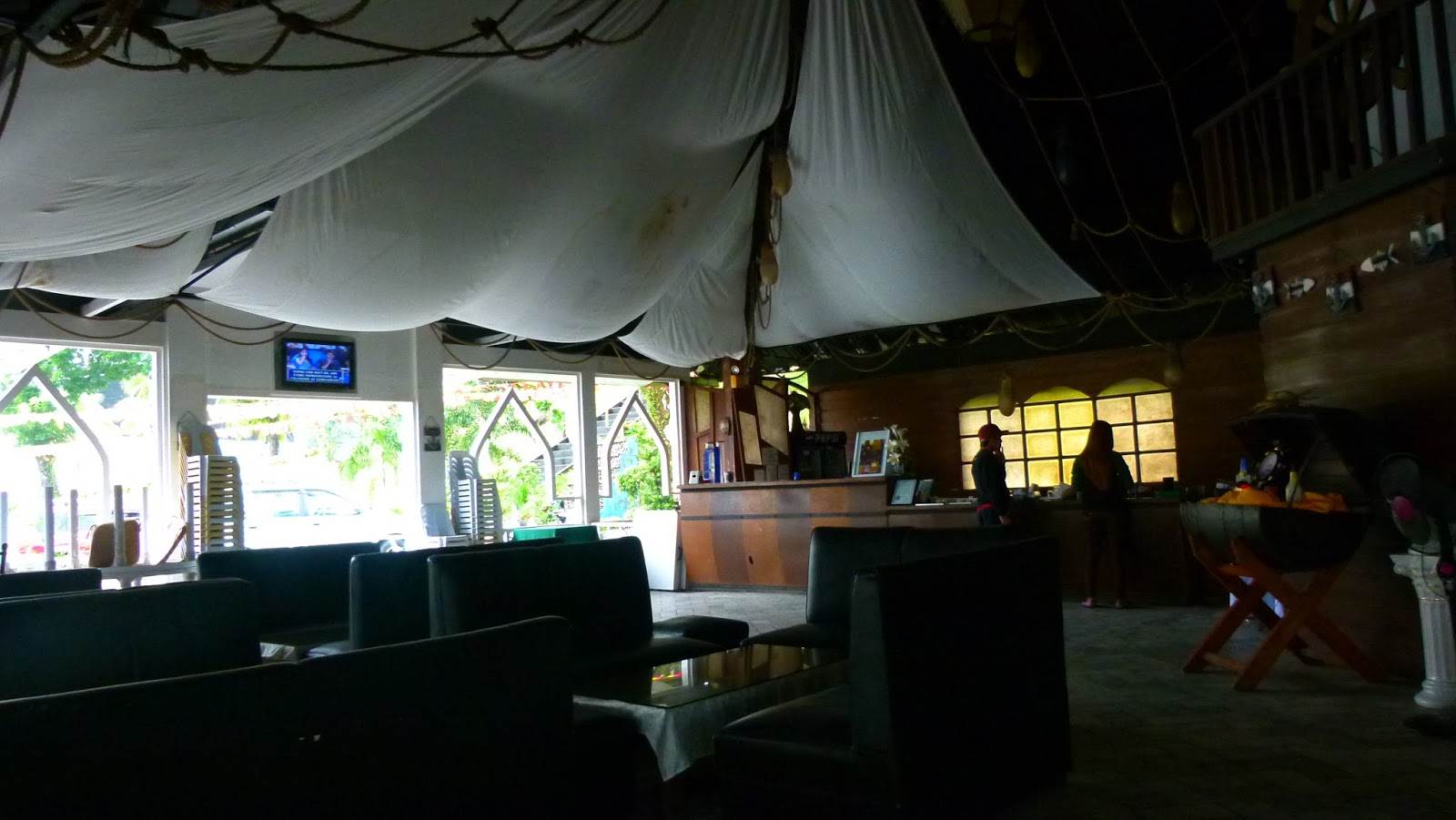 BAR-KO AT THE LEYTE PARK RESORT HOTEL GROUNDS - Lakwatserong Tsinelas