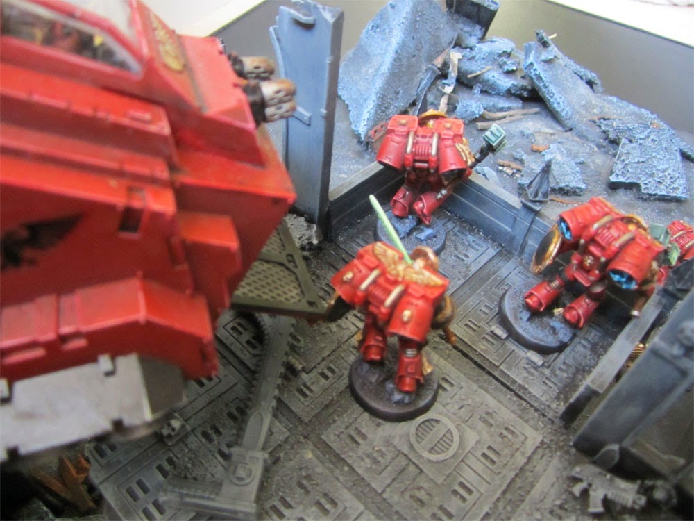 Crimson Minotaur Elite - Warhammer 40k Showcase : GRIM DARK REALMS