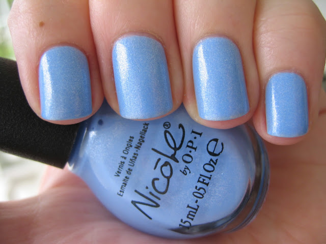DizzyNails: Yummy Yummy Blue