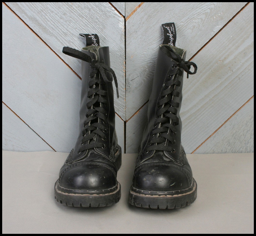 Vintage Odds and Ends: Vintage 1980 Gripfast Boots