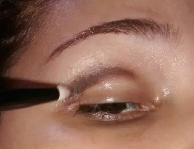 Beleza VIP: Tutorial: Olho Roxo com Amarelo