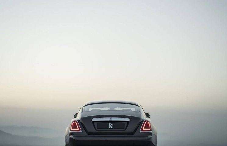 Rolls-Royce Wraith Luminary Collection features star headliner with ...