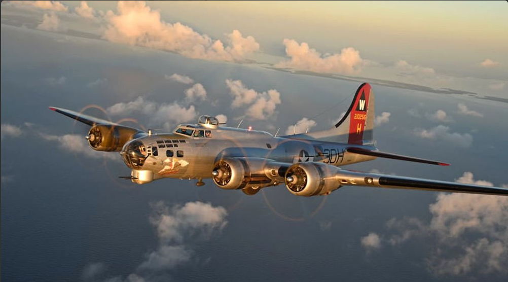 Gunslinger's Journal: Cool Plane