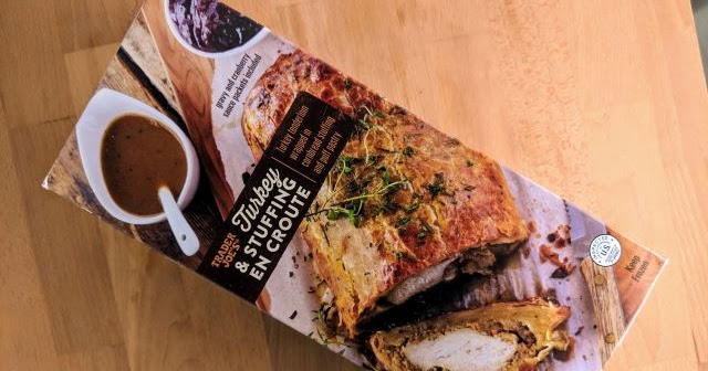 Review: Trader Joe's - Turkey and Stuffing En Croute