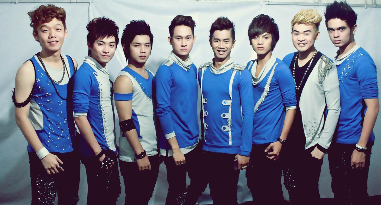 Super 9 Boyz Official Blog: Super 9 Boyz at Suzuki Nex grand launching ...