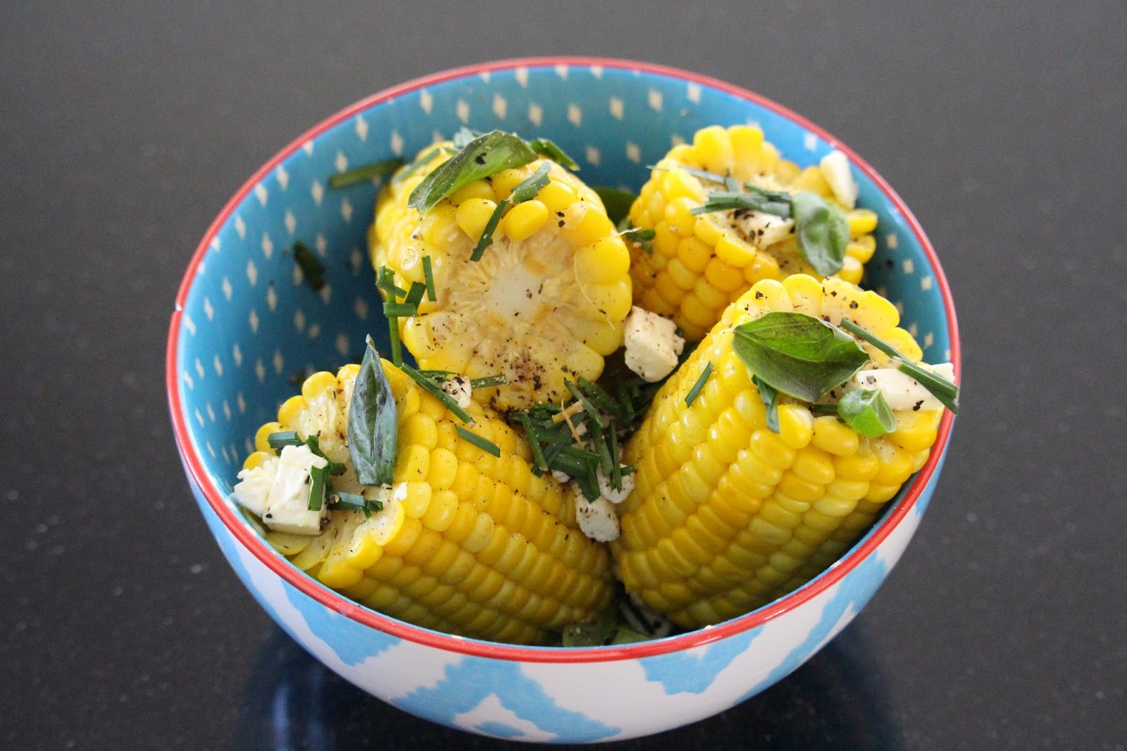 SOULFUL HEALTHY LIVING: SIMPLE STEAMED CORN