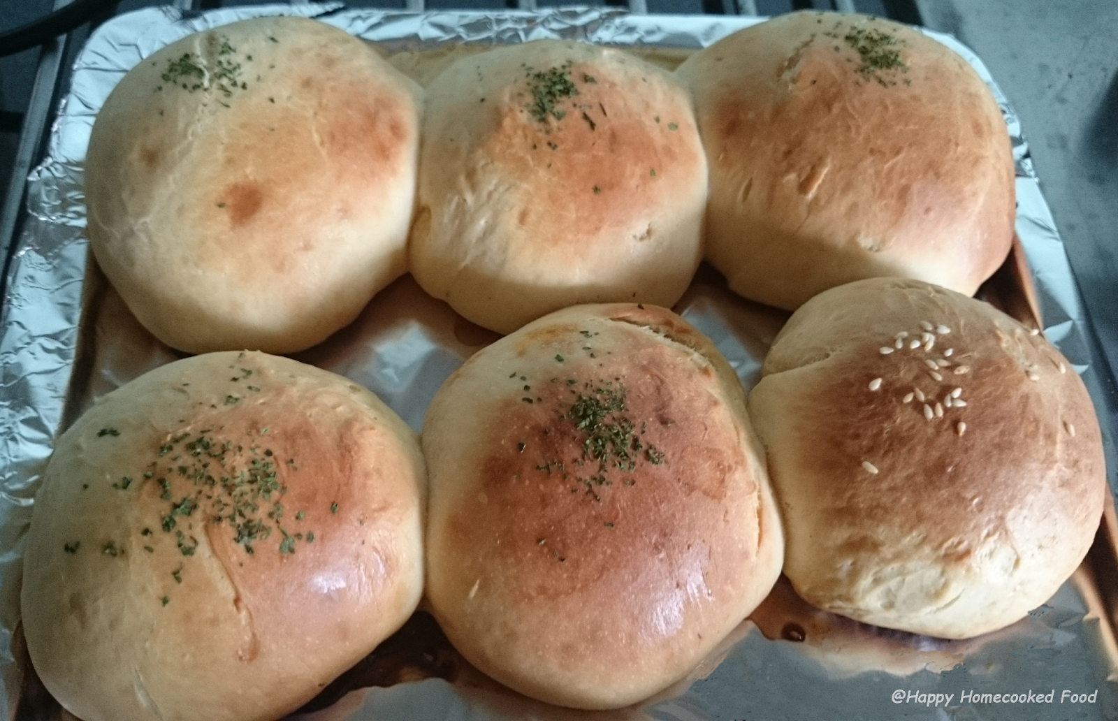 Happy Homecooked Food: 40 mins Spicy Tuna Mayo Buns