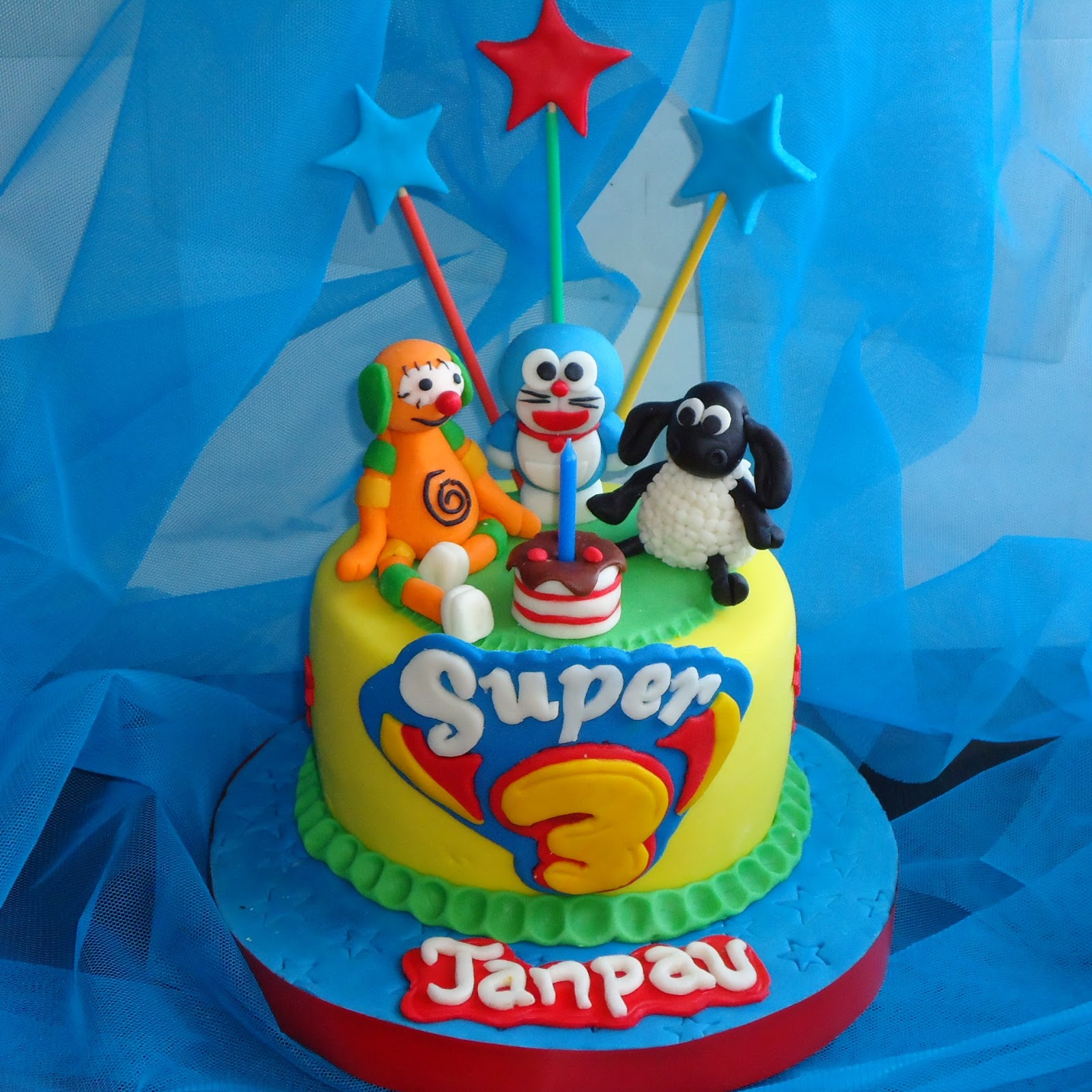 Pasteles Isabella: TARTA SUPER TRES!!