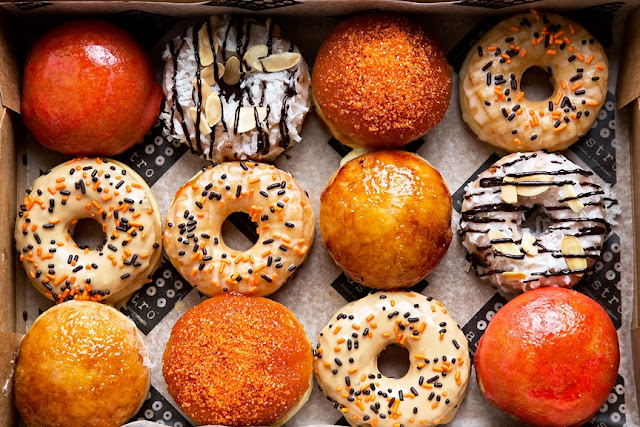 WASHINGTON DC: Astro Doughnuts Halloween Mini Boxes