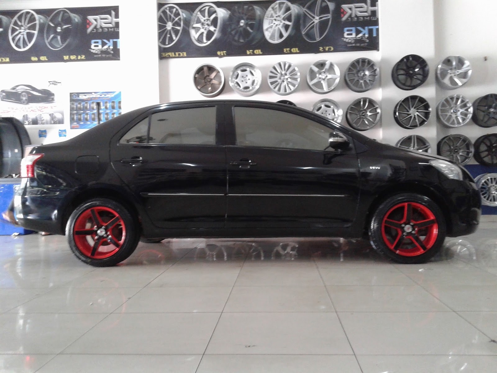 Modifikasi Mobil Toyota Altis 2004