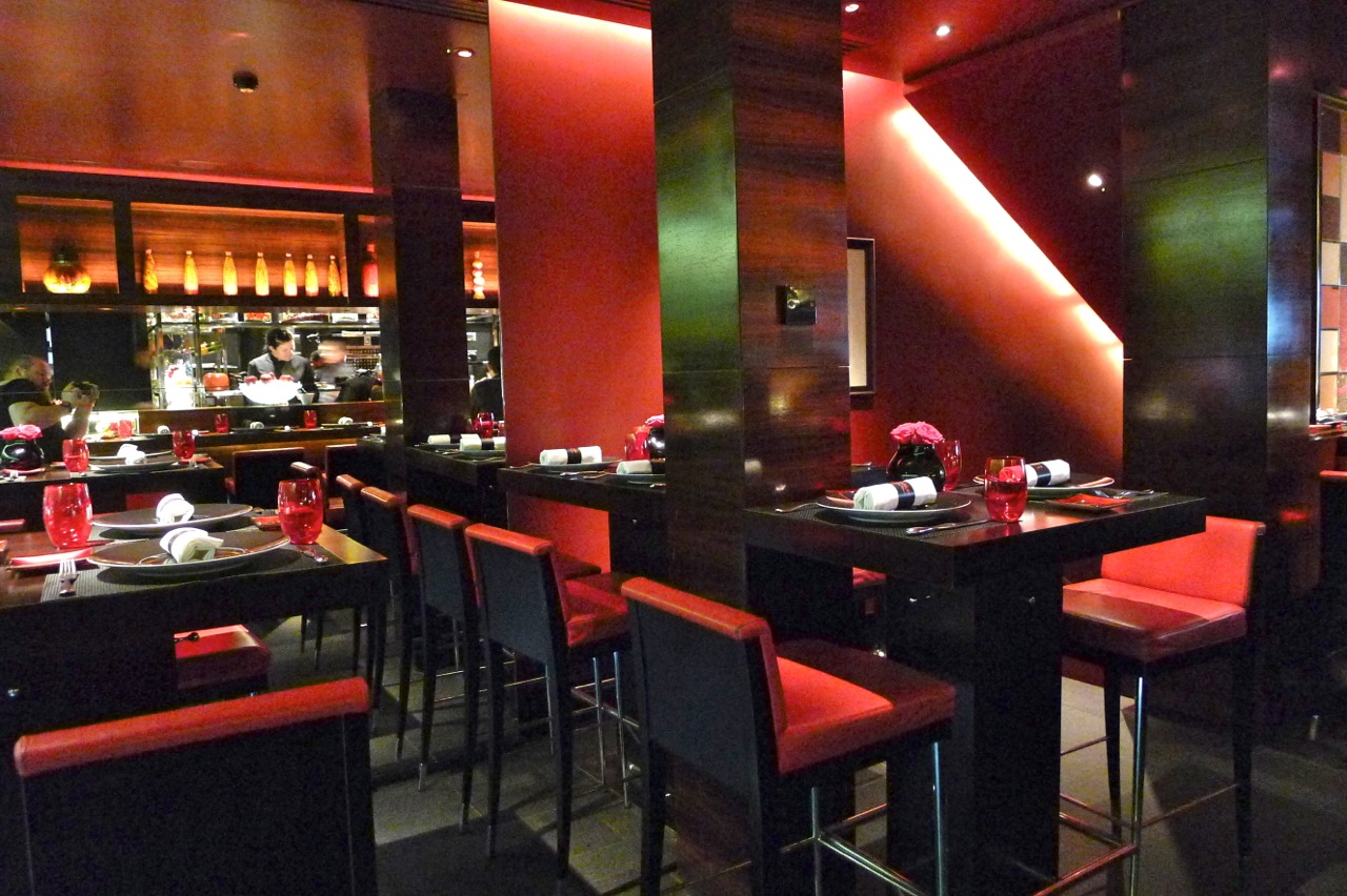 HUNGRY HOSS: L'Atelier de Joël Robuchon, London