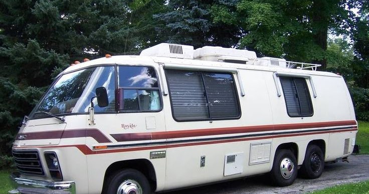 The GMC Collectible MotorHome ~ Love Life Love Cars
