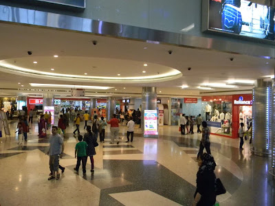 Bangalore shopping: Mantri Mall (Mantri Square)