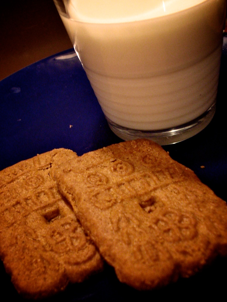 Flour Bloom: Sinterklaas or Santa?
