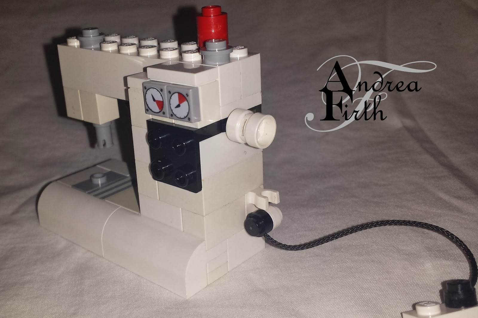 Obsessive Creativeness: Lego Sewing Machine