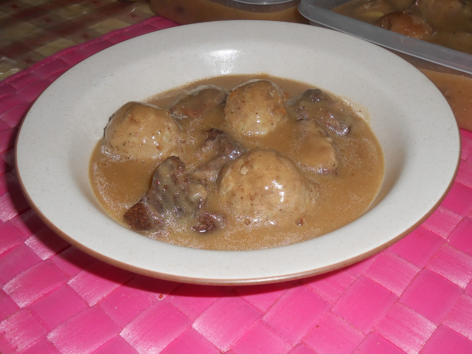 Le Chef Pierre D'Iberville: Ragoût de pattes (L'encyclopédie de la ...