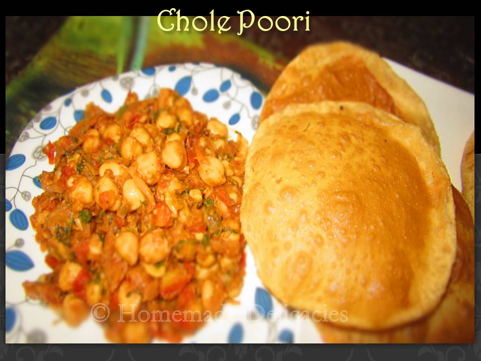 Homemade Delicacies: Chole & Poori for Janmashtami