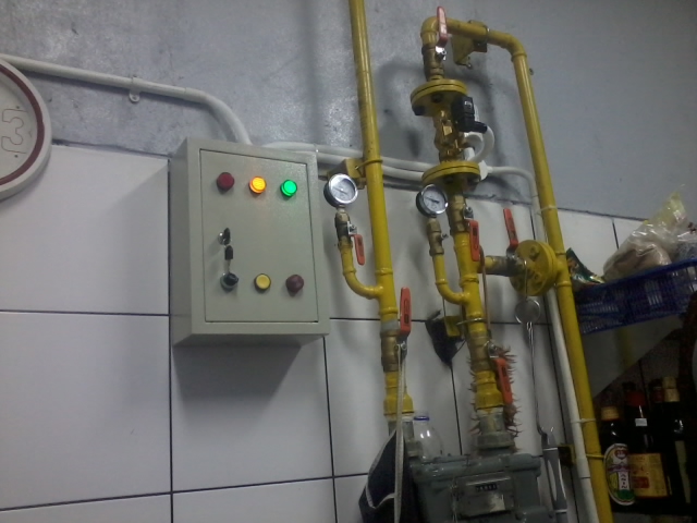 Instalasi gas untuk dapur komersial