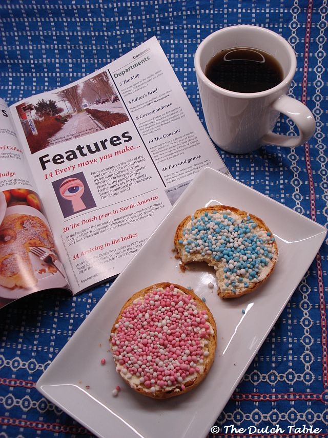 The Dutch Table: Beschuit met muisjes