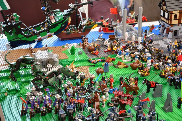 An Old Belgian Otaku: Wargaming in Lego