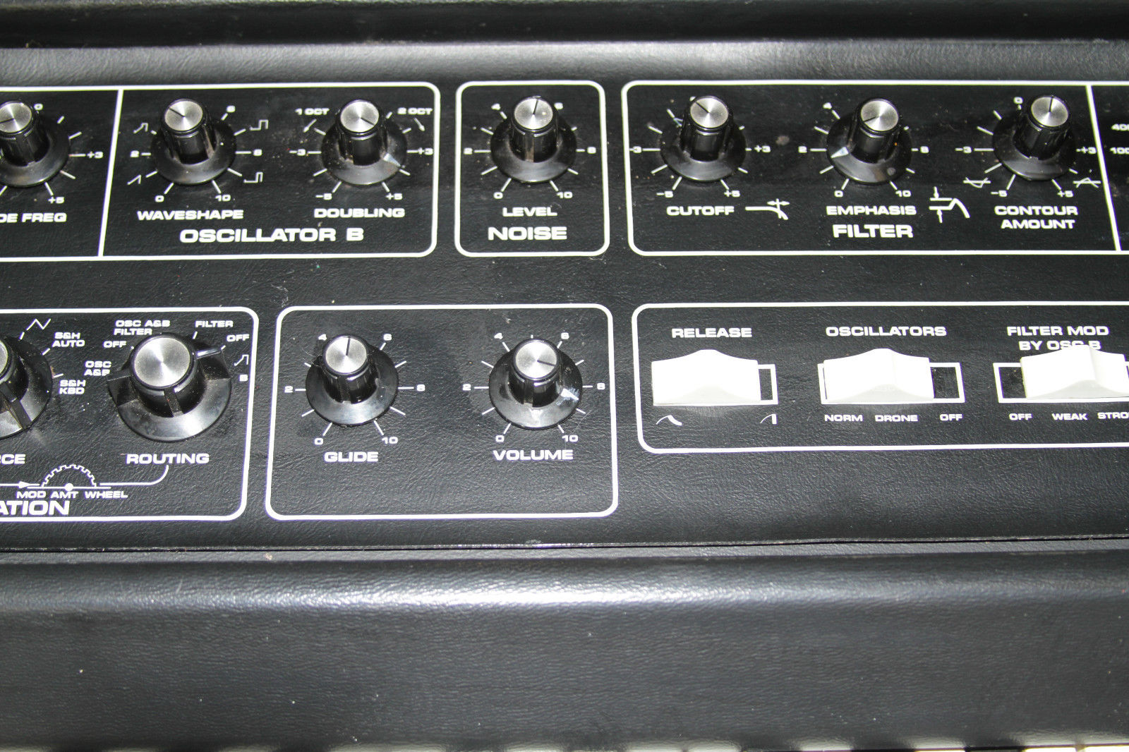 MATRIXSYNTH: Vintage Moog Multimoog Synthesizer w/ Peeling Front Panel