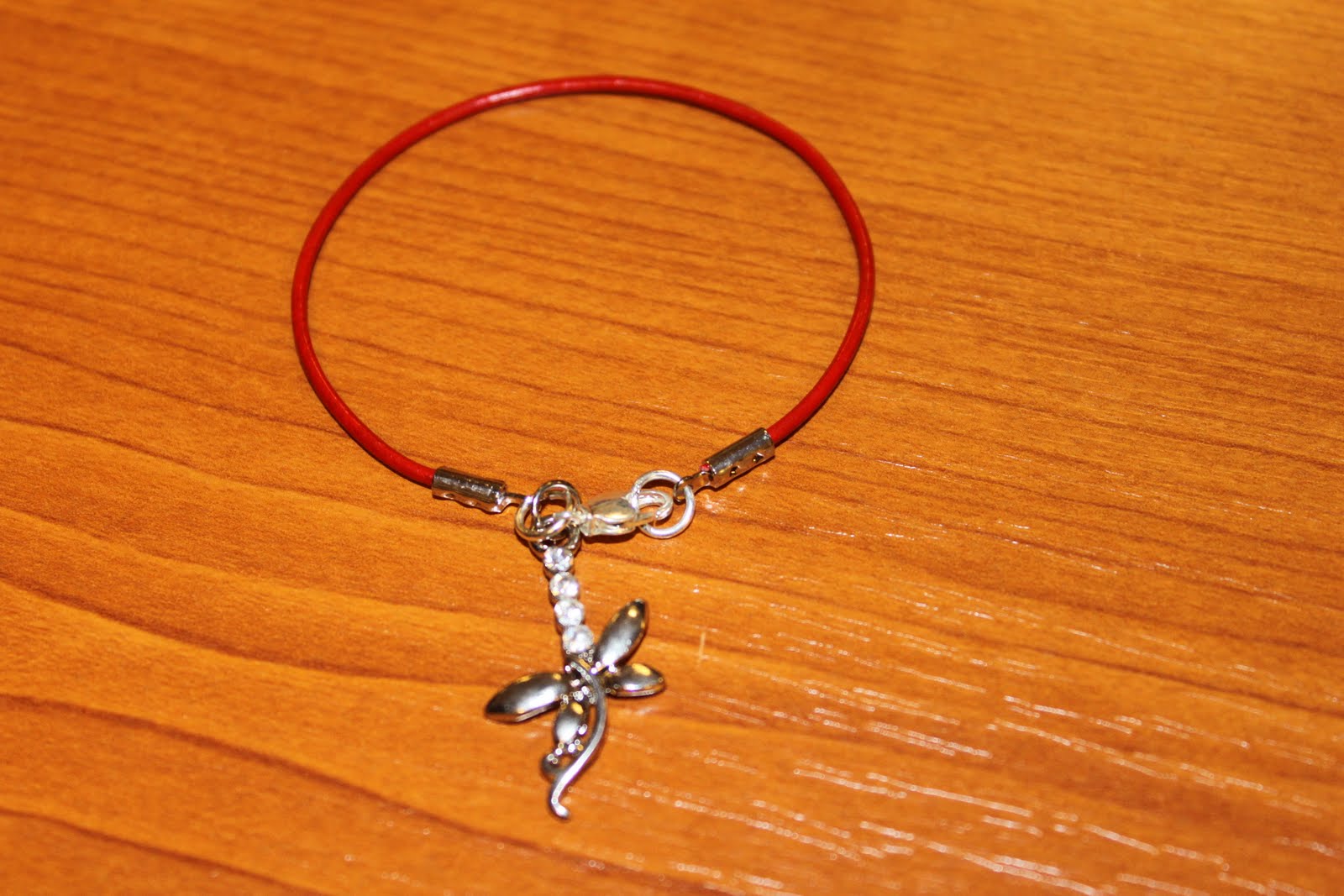 Bijuterii Handmade: Bratari Handmade