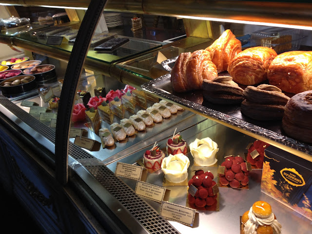 Kate and Chelsie: "CAFÉ PUSHKIN" CONFECTIONERY, Moscow