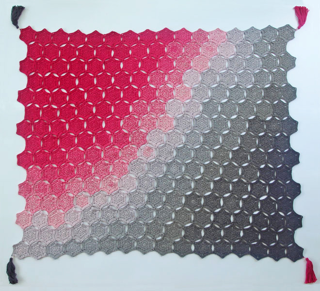 Design by Claire: Hexa-Whirl - A free crochet pattern!