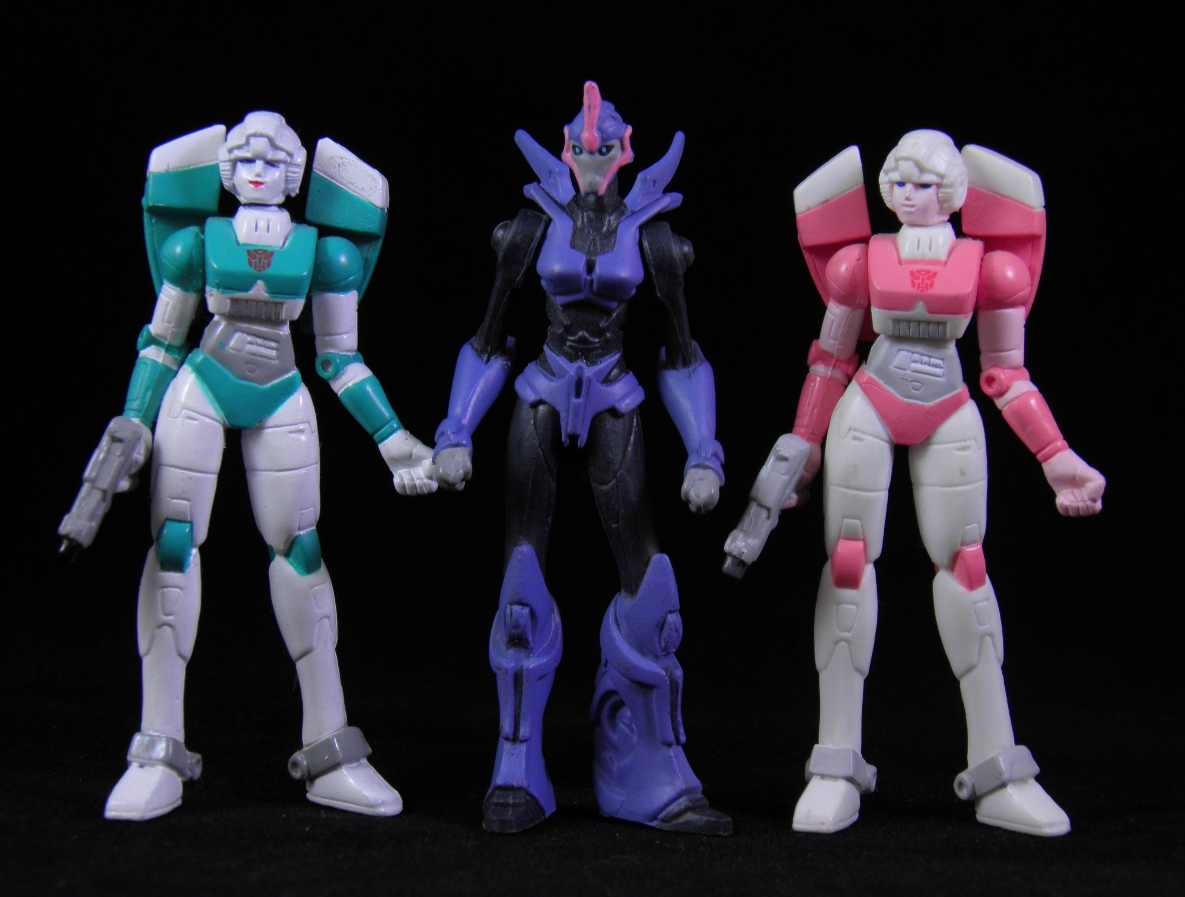 She's Fantastic: Transformers: Prime ARCEE Miniature PVC Figure!