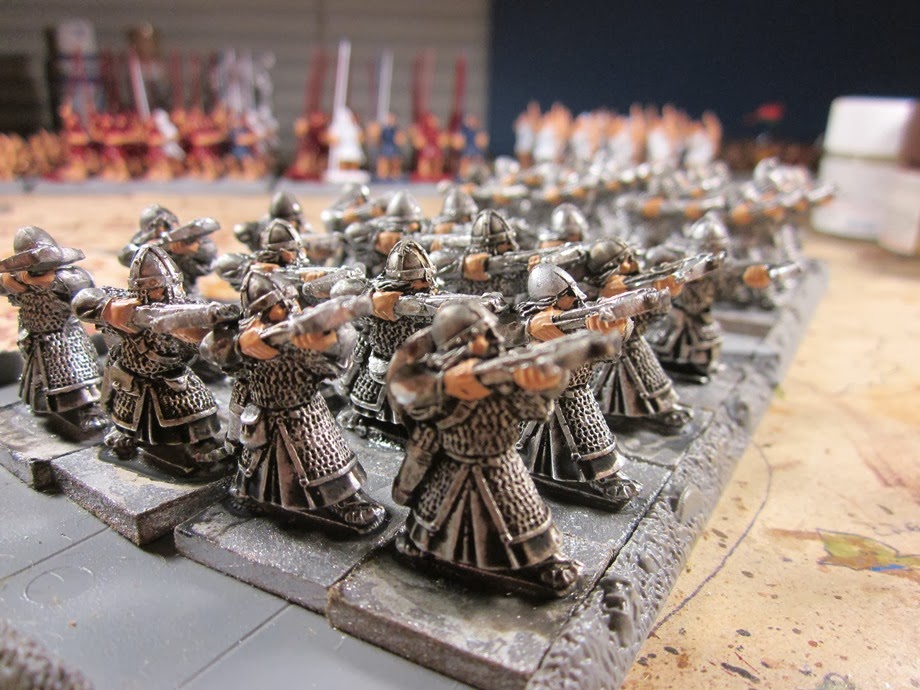 Tides of War: Paint Bench 28mm Dwarfs with crossbow from Sgt Major ...