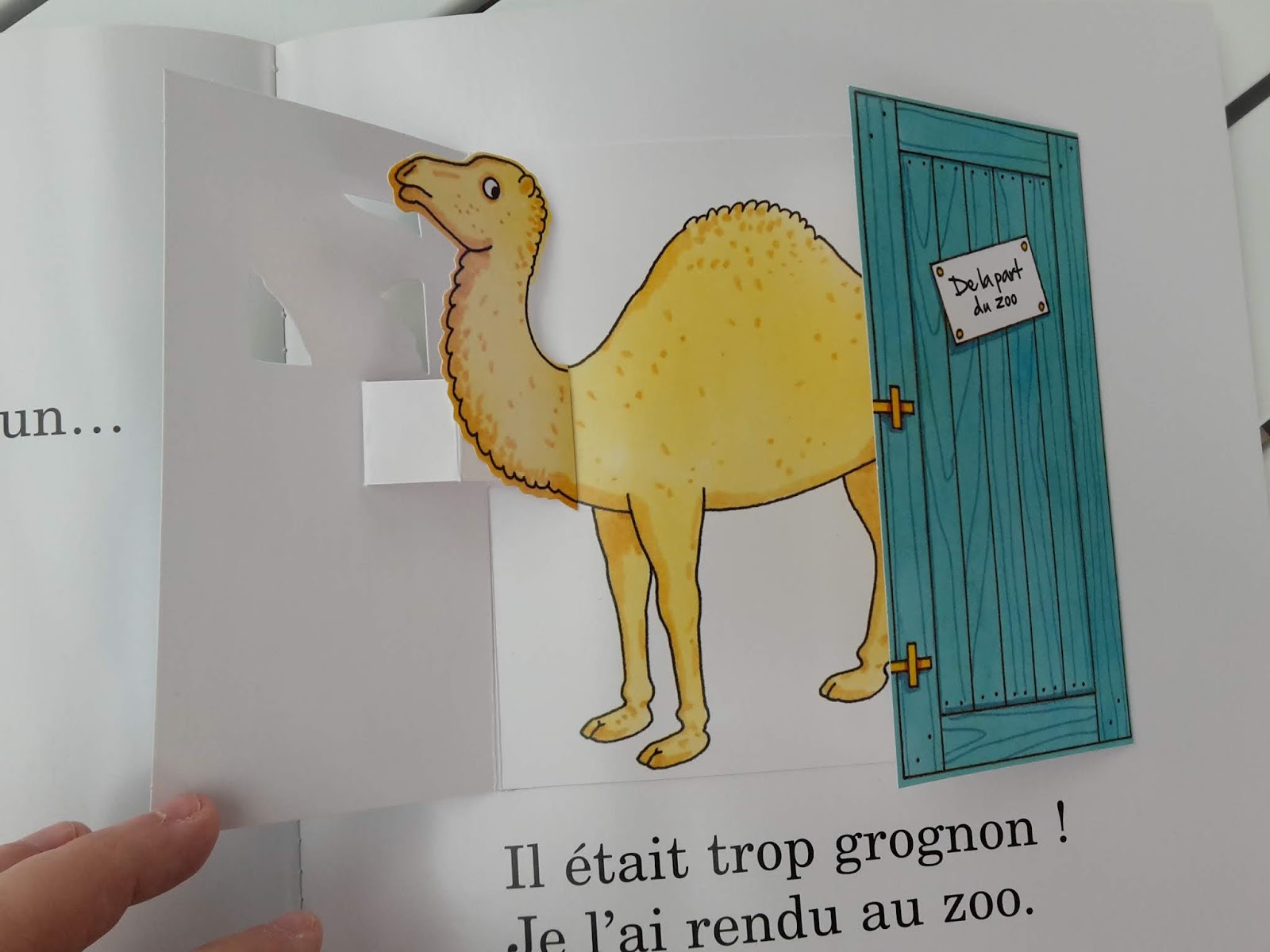 Sous le feuillage: Cher zoo de Rod Campbell - Le livre pop-up ♥ ♥ ♥