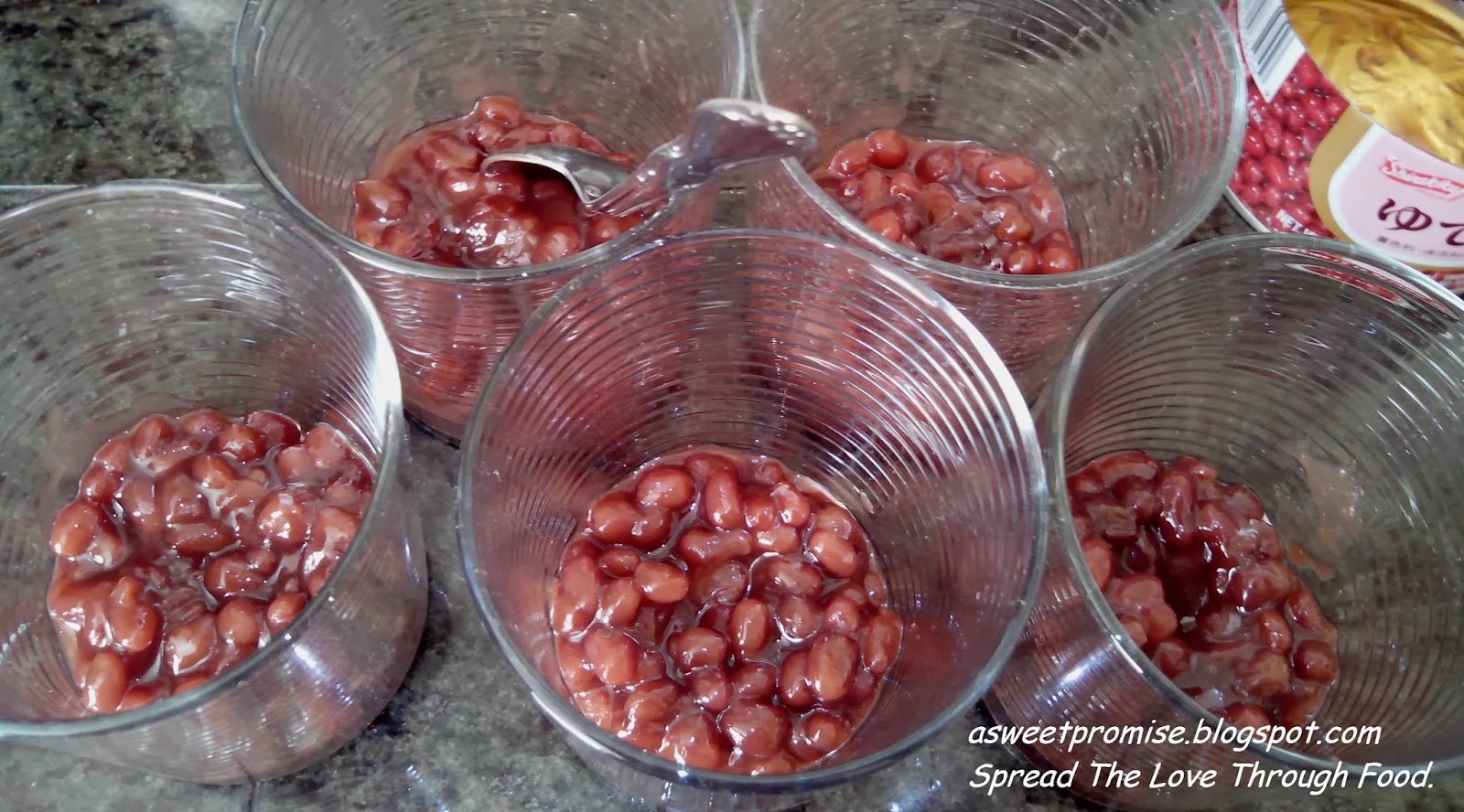 A Sweet Promise: [HK Drink] Red Bean Shaved Ice 红豆冰