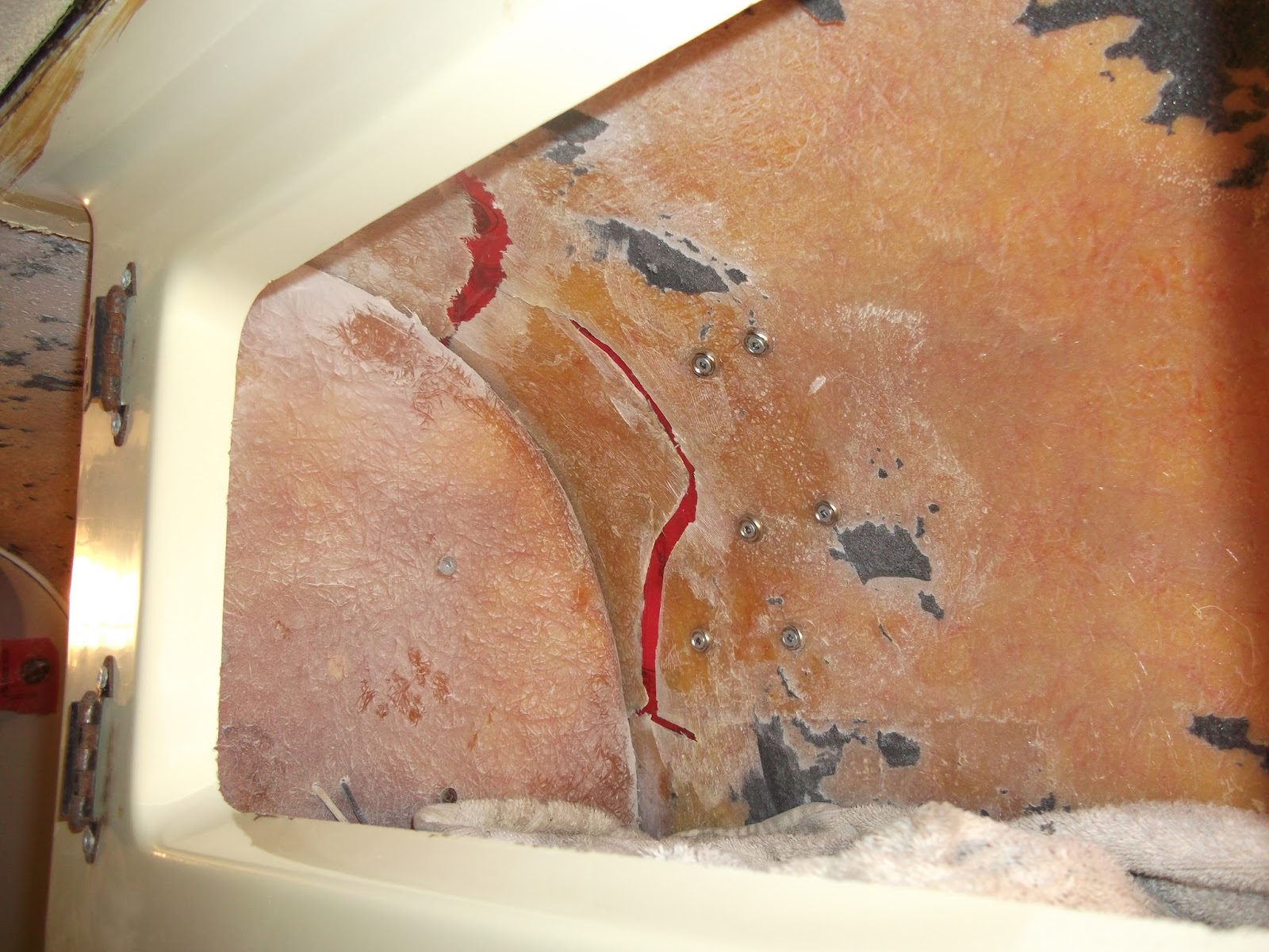 72 Boler Restoration: Fiberglass Work