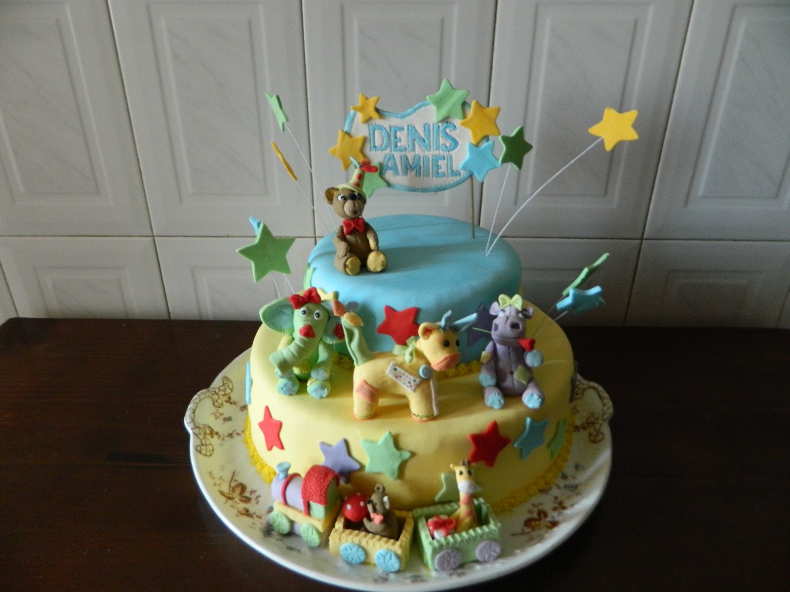 Nelly's Cakes: Torturi pentru copii