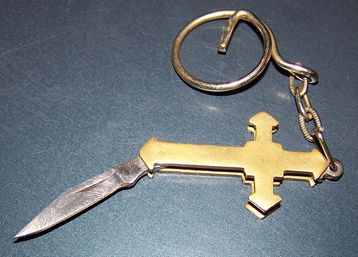 Deformutilation: Crucifix Knives