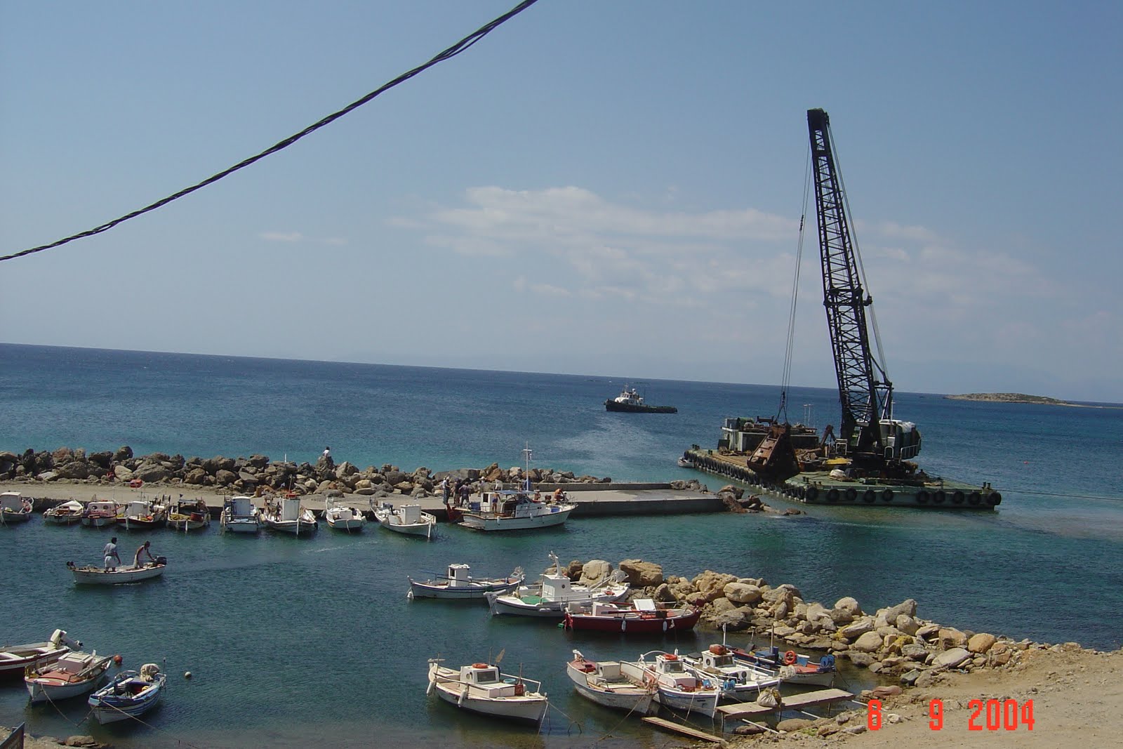 ELIKA-MARATHIAS: ΕΚΒΑΝΘΥΣΗ ΣΤΟ ΛΙΜΑΝΙ ΜΑΡΑΘΙΑ ΠΕΡΙ ΤΟ 2004