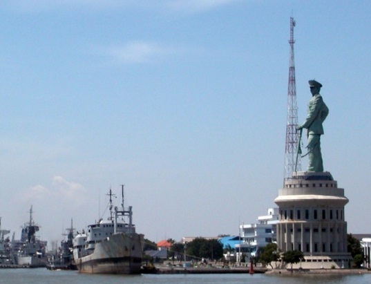 Daerah Wisata Di Indonesia: OBJEK WISATA JAWA TIMUR