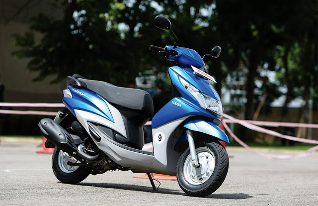 raajadheeben: 2012 RAY unveiled ,ItZ YEIS YAMAHA again