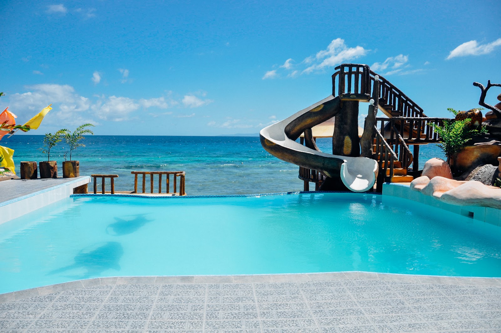 Conquering Cebu : Tan-Awan, Oslob - Ochi In The City