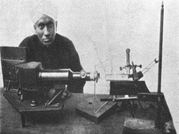 ΑΓΓΙΓΜΑ ΦΥΣΙΚΗΣ...: Σαν σήμερα ... 1888, γεννήθηκε ο Ινδός νομπελίστας ...